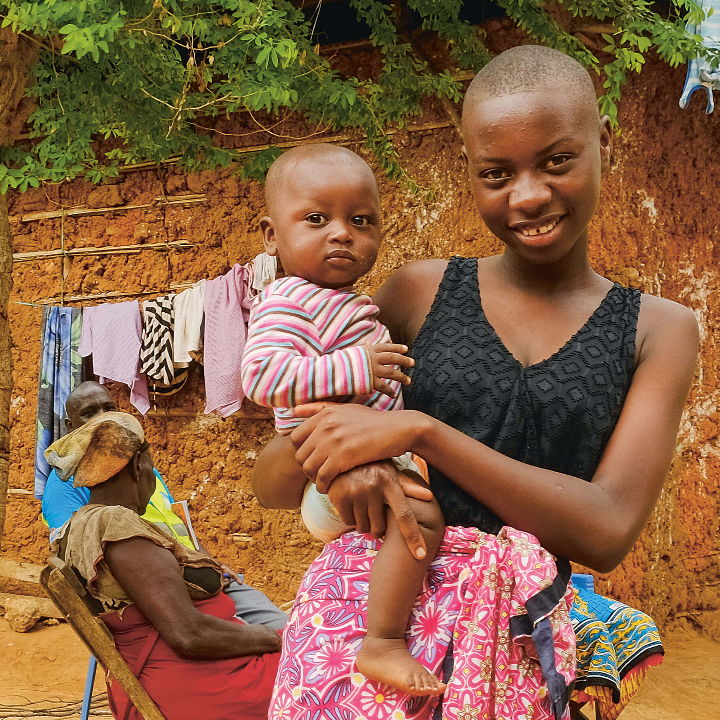 Mutter mit 15: Jocelyn kämpft für ihre Zukunft | German Doctors e.V.